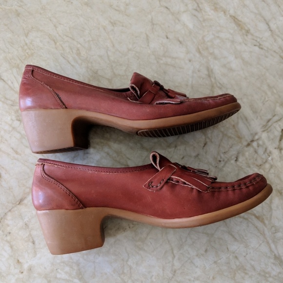 Clarks | Shoes | Clarks Preppy Calf Leather Heeled Tassel L | Poshmark